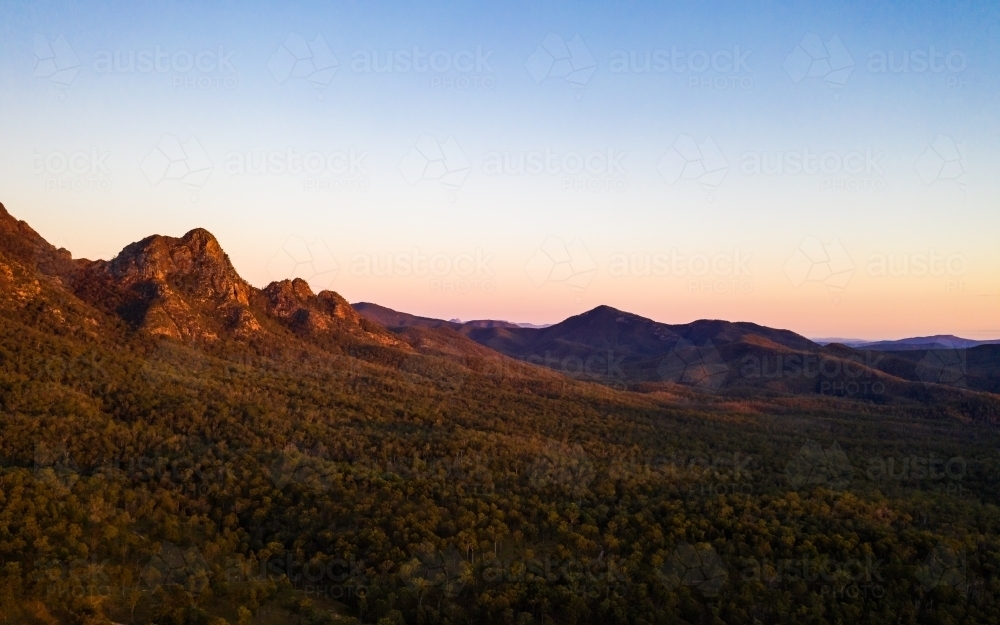 Image of a mountain, mount Barney at sunrise - Austockphoto