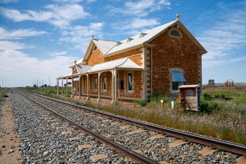 Image of A remote railway station - Austockphoto