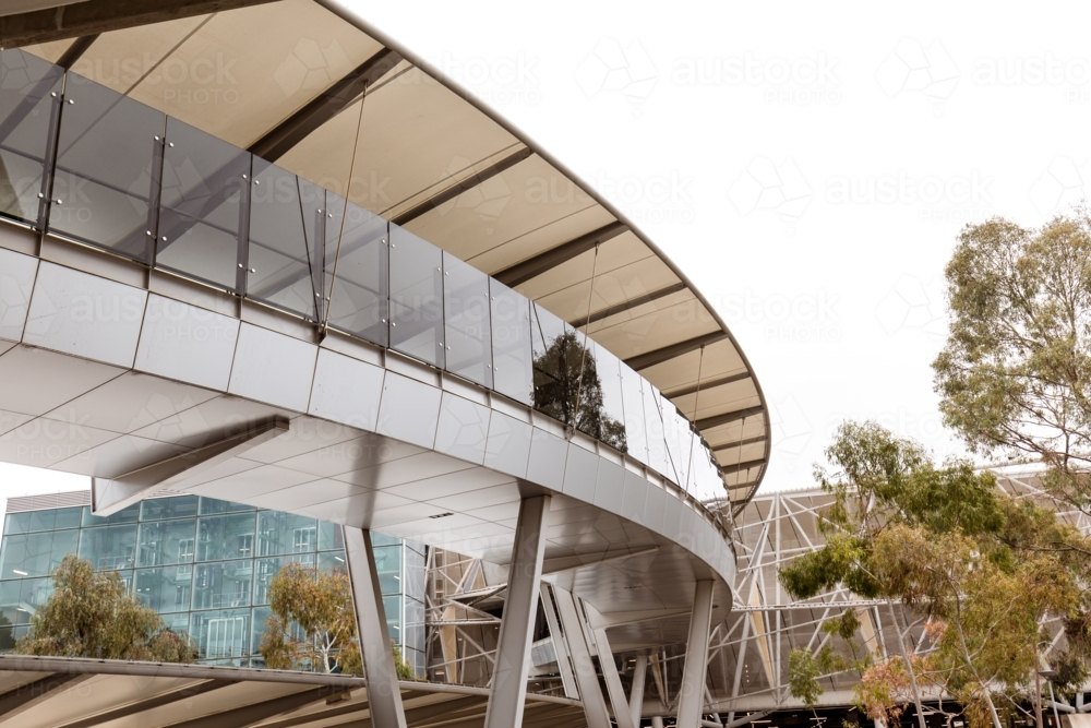 Image of Adelaide Airport forecourt leading to terminal buildings ...