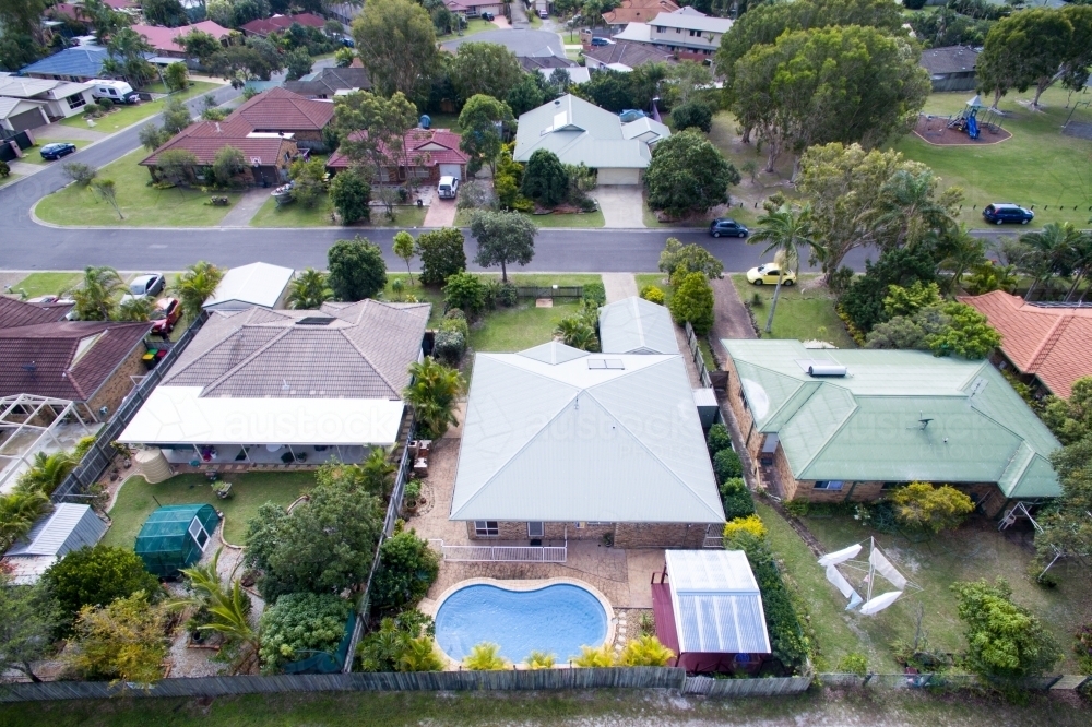 Image of Aerial view of a neighbourhood homes. - Austockphoto