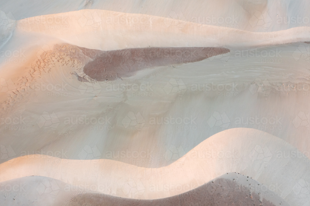 Image of Aerial view of patterns and drift deatils of white sand dunes ...