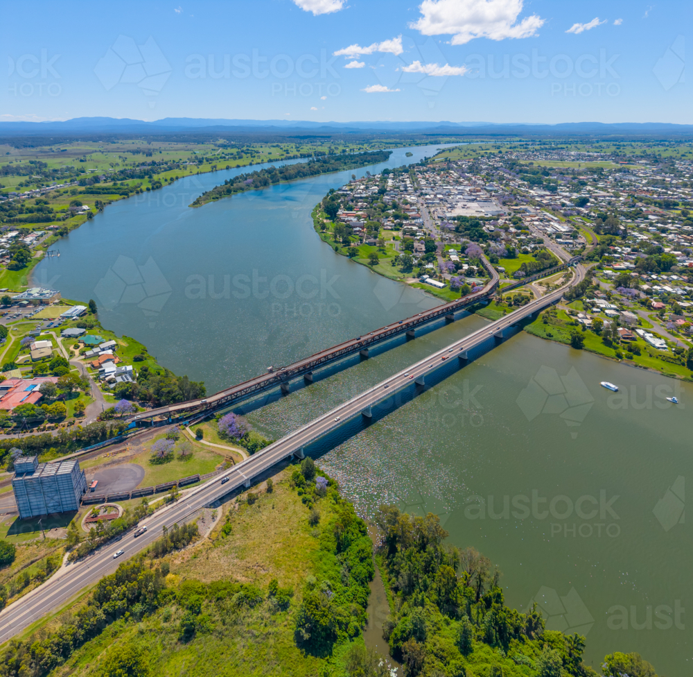 Image of Aerial view of the new and old bridges across the Clarence ...