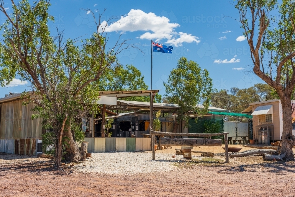 Image of An outback Australian pub made from corrugated iron with gum ...