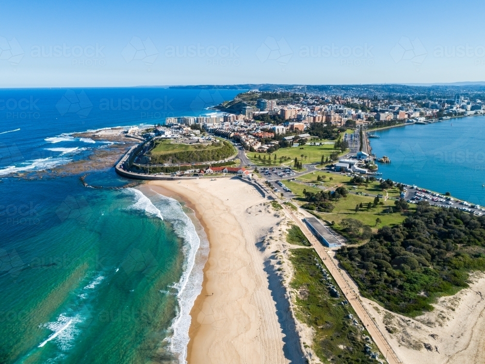 Image of Australian coastline with Nobbys beach and Fort Scratchley in ...