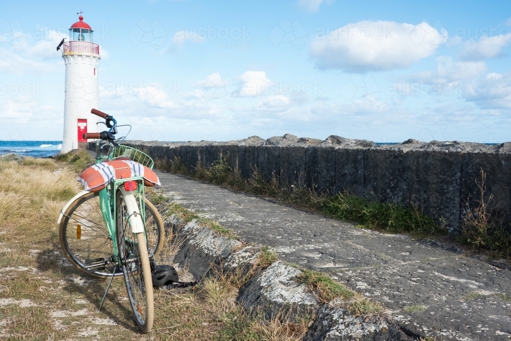 Image of Bicycle parked at the lighthouse. - Austockphoto