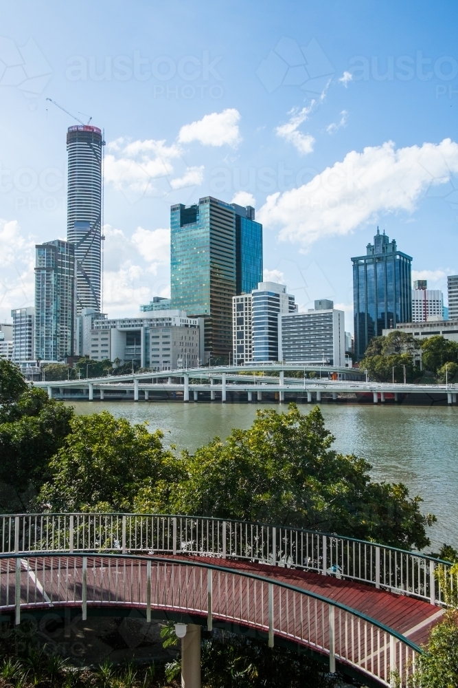Image of Brisbane CBD Skyline and bridge walkways - Austockphoto