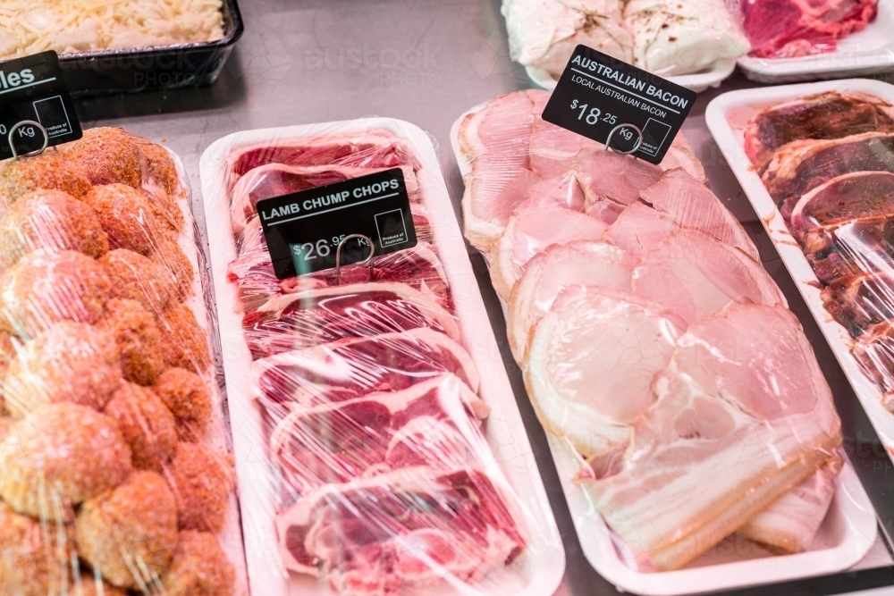 Image of butcher shop, lamb chops meat - Austockphoto