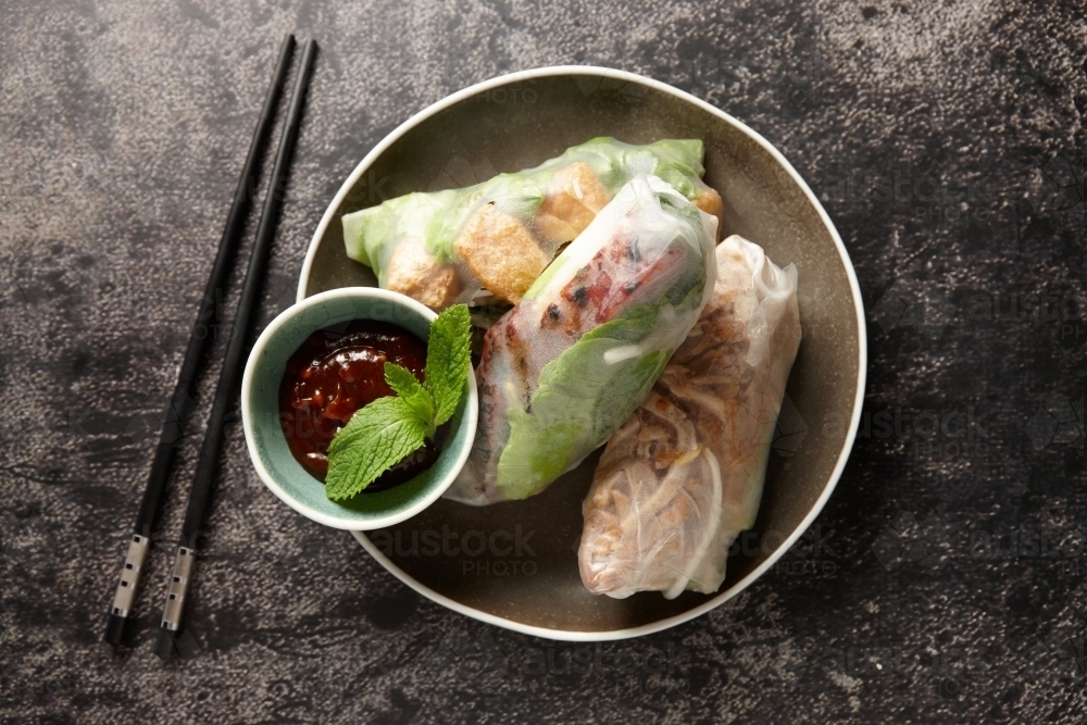 Image of Close up shot of vietnamese fresh spring rolls - Austockphoto