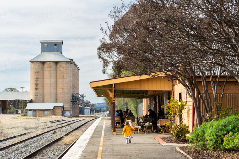 Image of Coolamon train station platform with cafe beside railway ...