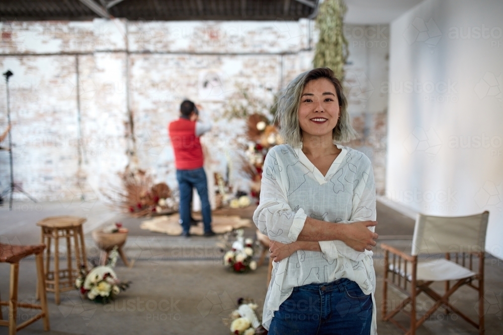 Image of Event coordinator planning styled photoshoot - Austockphoto