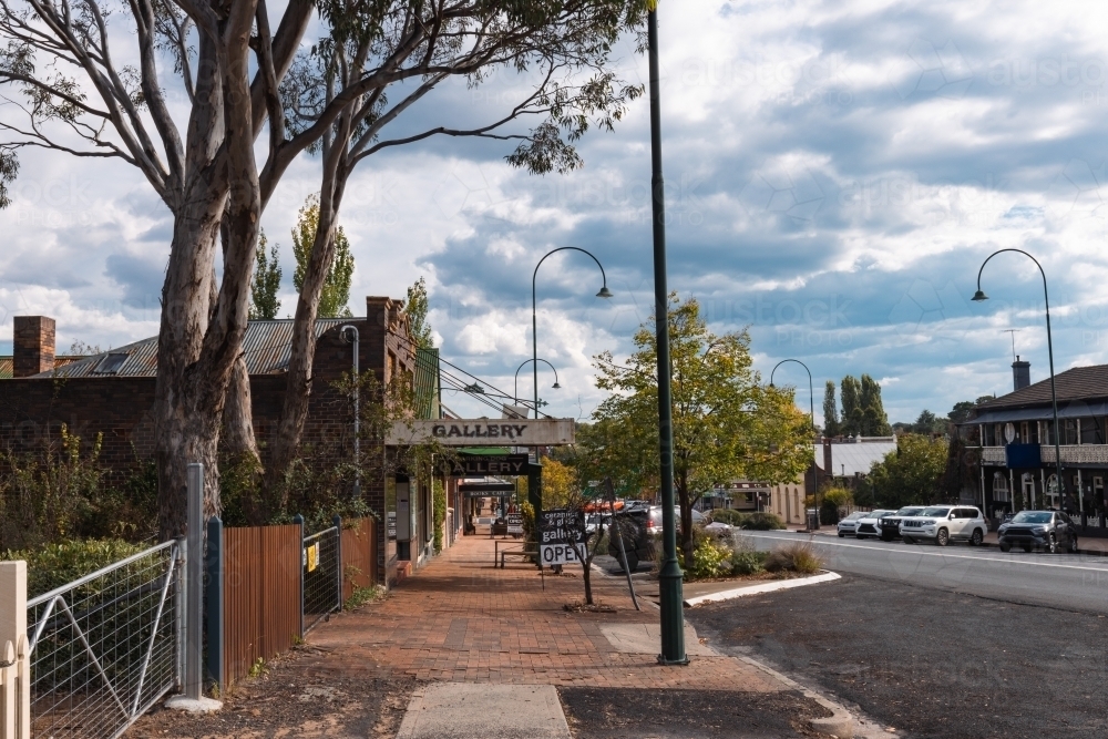 Image of Historic buildings in the main street of Uralla in the NSW ...