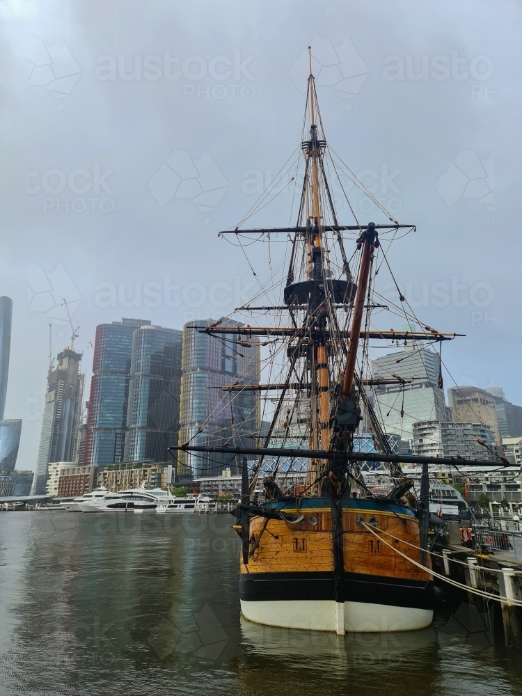 Image of Historical ships docked at the Maritime Museum in Sydney ...