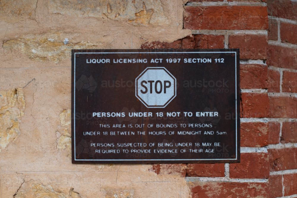Image of liquor license sign - Austockphoto