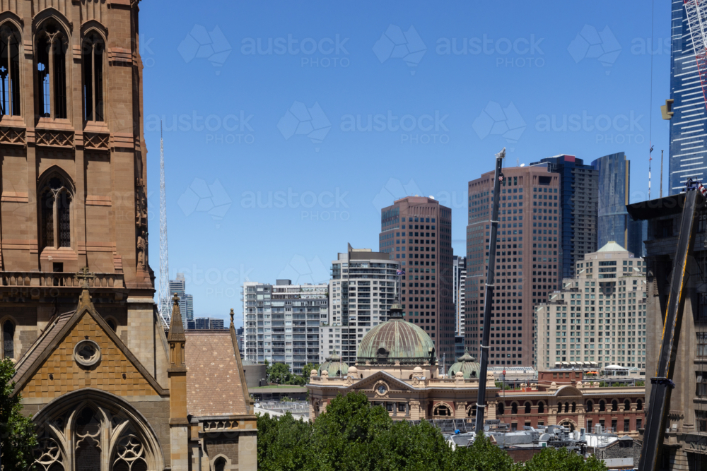 Image of Melbourne CBD showing St Paul's Cathedral, flinders street ...