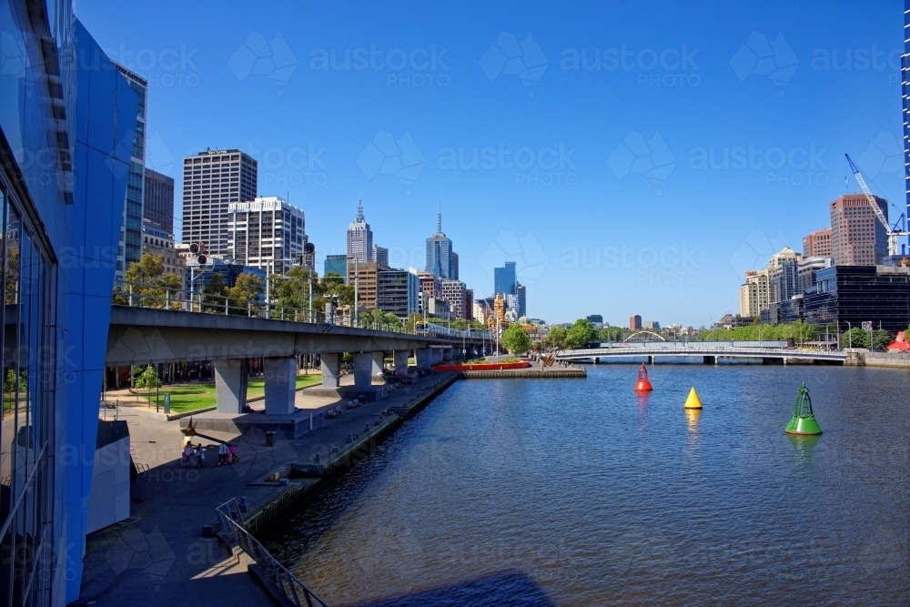 Image of Melbourne Yarra river with oncoming train overlooking city ...