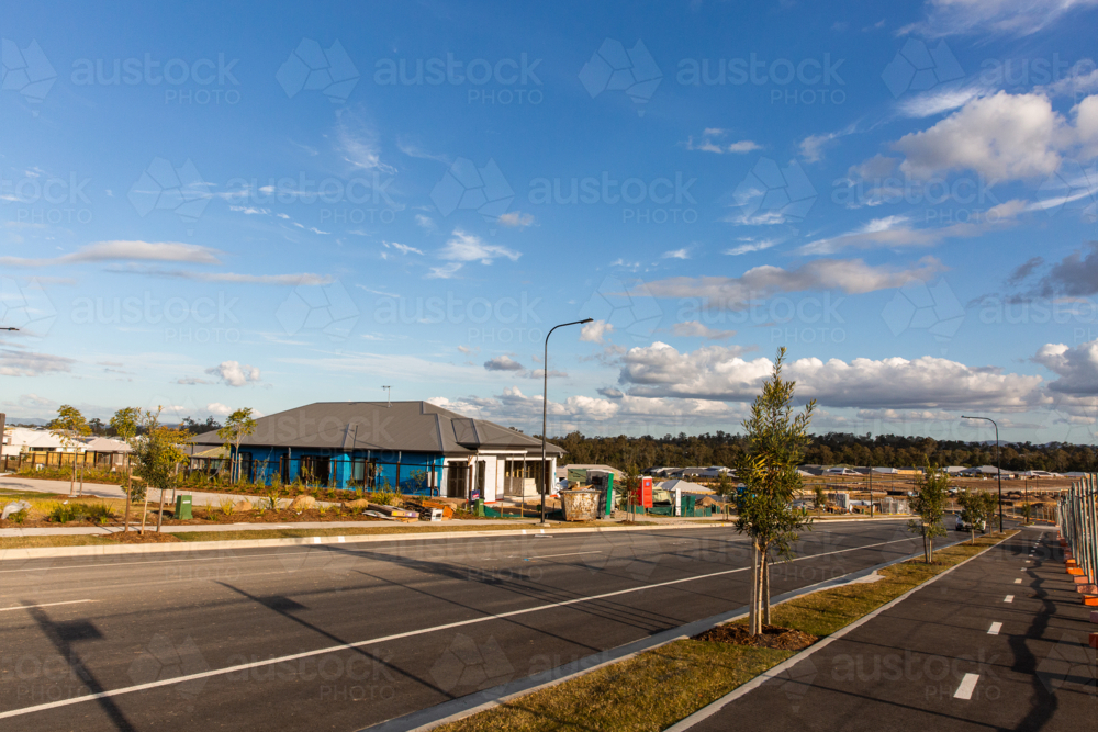 Image of new houses and streets being built near Brisbane in outer ...