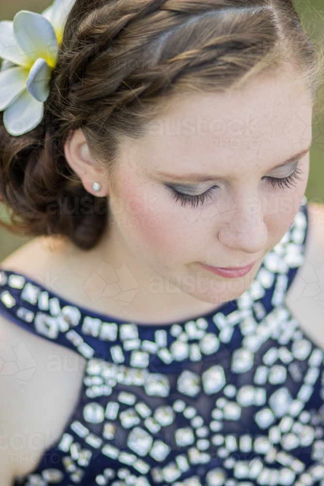 Image of Portrait of a pretty teen girl ready for her year ten school ...