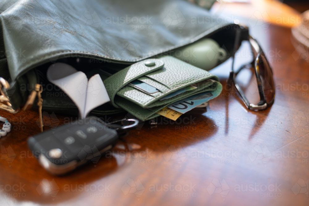 Image of purse items - Austockphoto