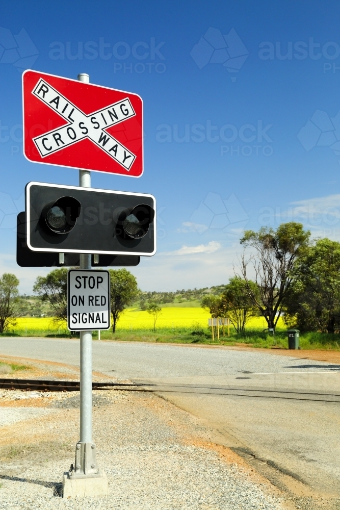 Image of Railway crossing warning sign. - Austockphoto