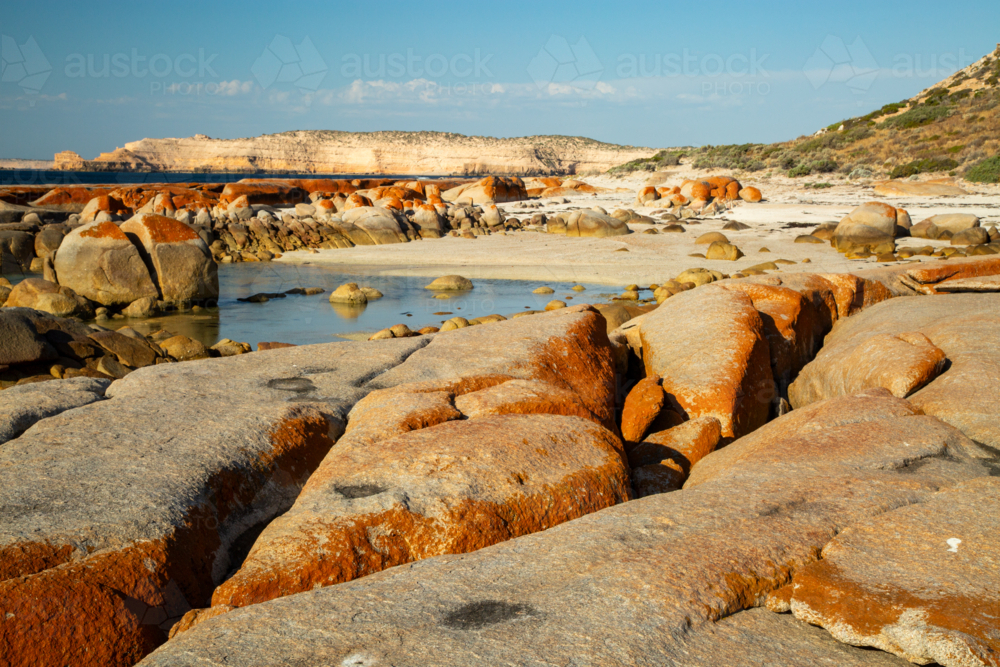 Image of Red boulders known as the granites, in Streaky Bay, South ...