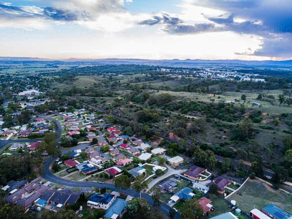 Image of Residential housing area at the edge of a country town ...