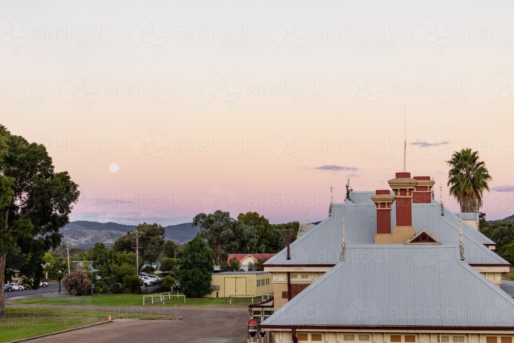 Image of Rooftop of the historic Mudgee Railway Station with pink and ...