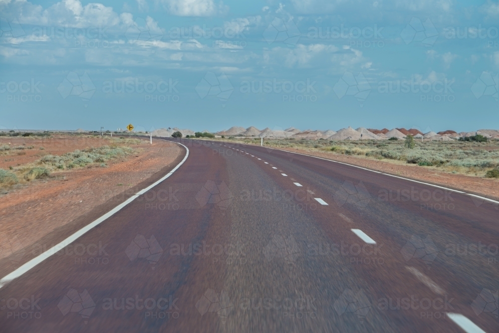 Image of Sealed Stuart Highway road in the outback near Coober Pedy ...
