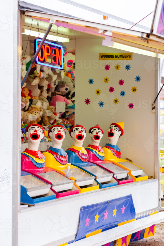 Image of sideshow alley carnival game at country show - Austockphoto
