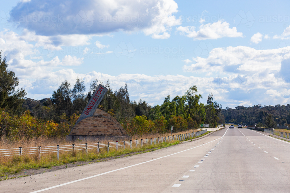 Image of Singleton local government area sign on roadside - Austockphoto