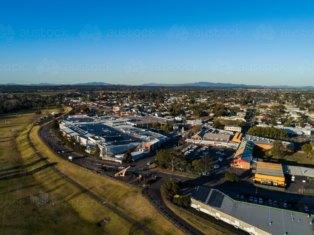 Image of Singleton Sundial and mall and central shopping area of ...