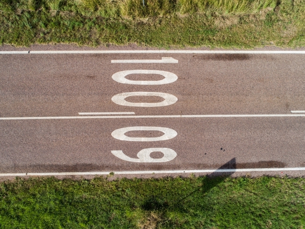 Image of Speed zone change on rural road from 60 to 100 - Austockphoto