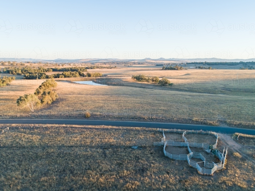 Image of Stock yards in farm paddock empty - Austockphoto