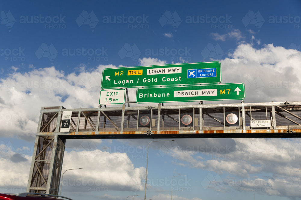 Image of street signs in the sun to South East Queensland locations ...