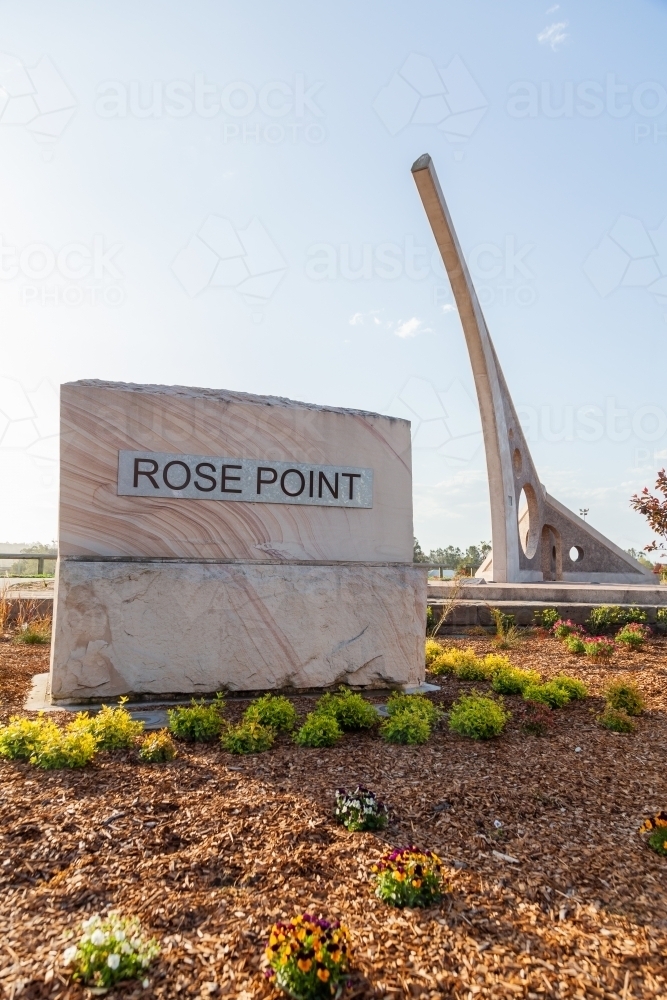 Image of Sundial at Rose Point Singleton - Austockphoto