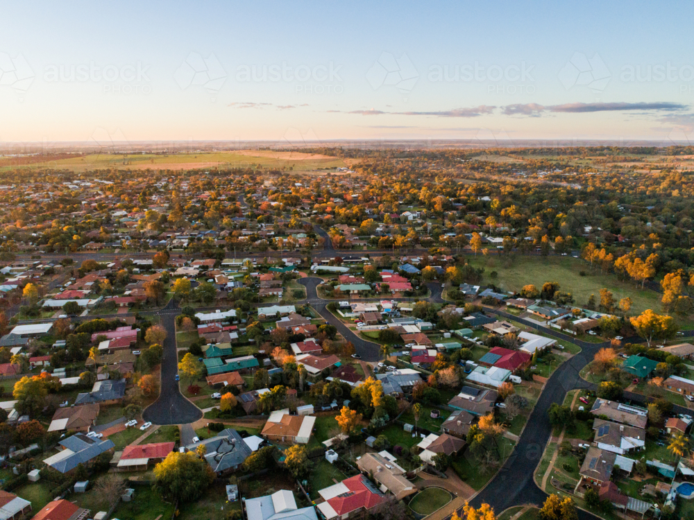 Image of Sunset townscape of Dubbo in inland Australia with flat land ...