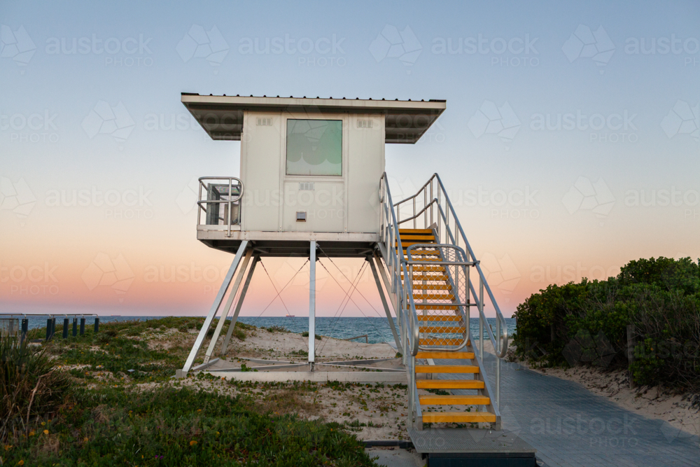 Image of Surf life saving hut lookout building overlooking beach in ...