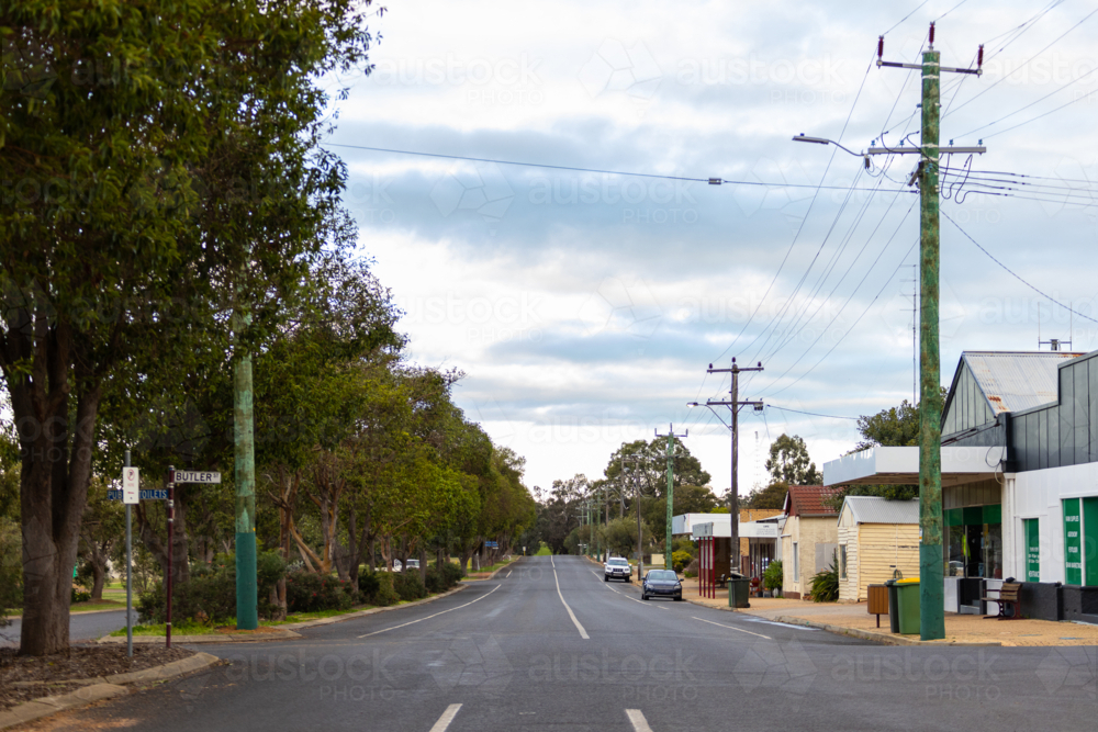 Image of The almost deserted main street of the small Wheatbelt town of ...