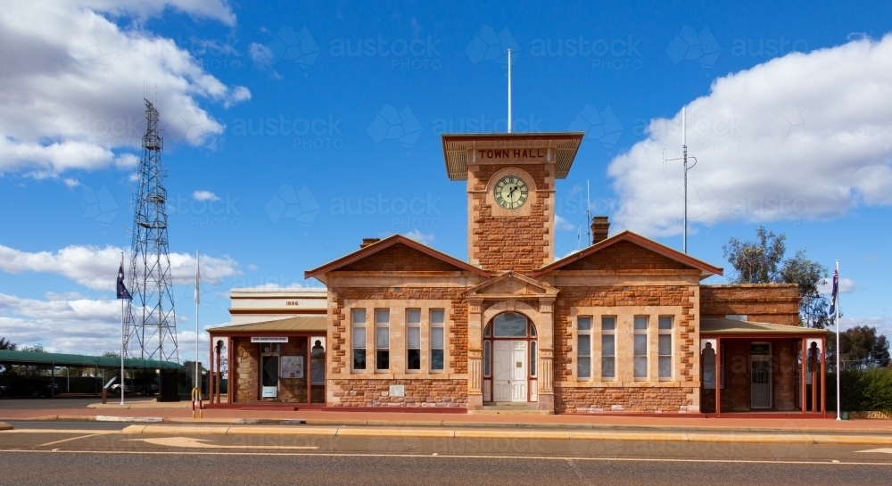 Image of the facade of Menzies town hall - Austockphoto