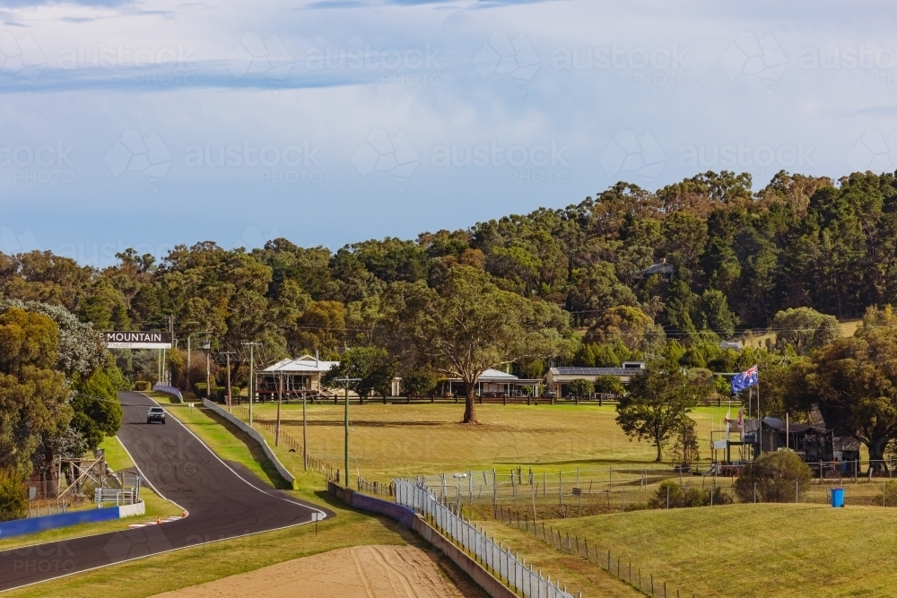 Image of The Mount Panorama racing circuit at Bathurst NSW on sunlit ...
