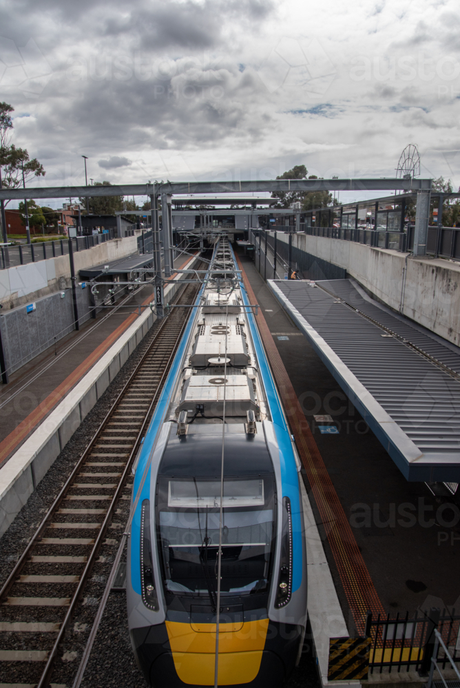 Image of Train at St Albans Station - Austockphoto