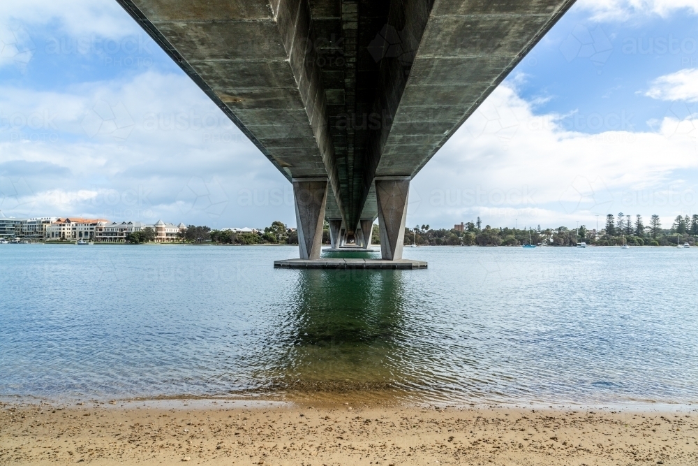 Image of Underside of concrete bridge over Swan River. - Austockphoto