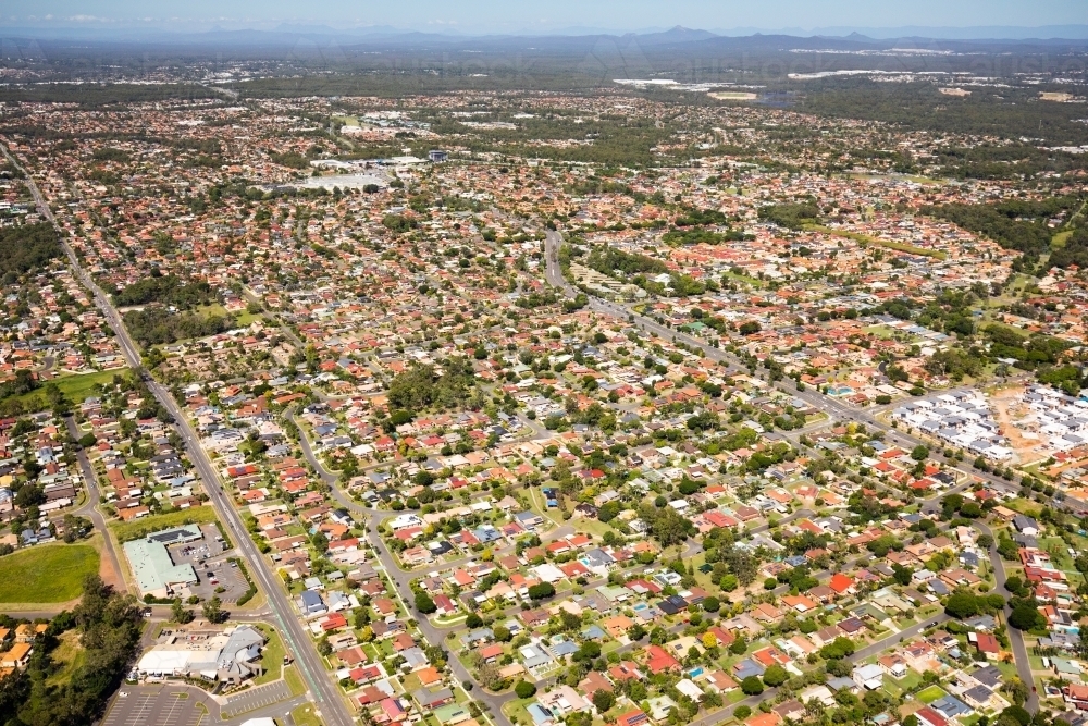Image of Urban Housing Near Runcorn Brisbane - Austockphoto