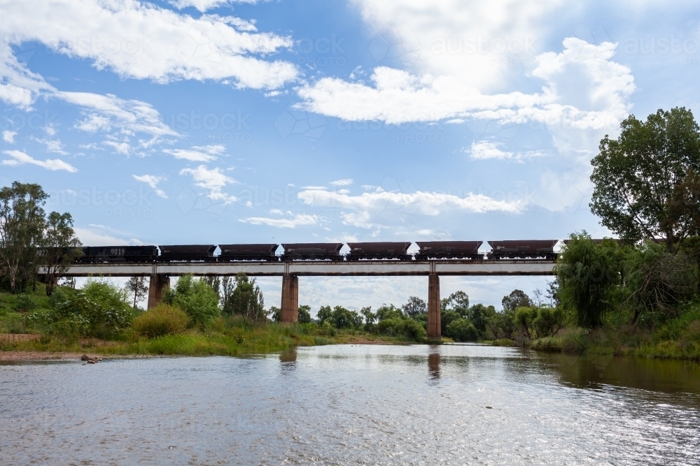 Image of View of Hunter River at Rose Point in Singleton looking ...