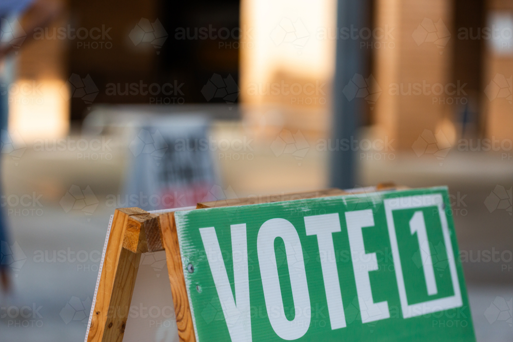 Image of Vote 1 political signage on way to polling station - Austockphoto